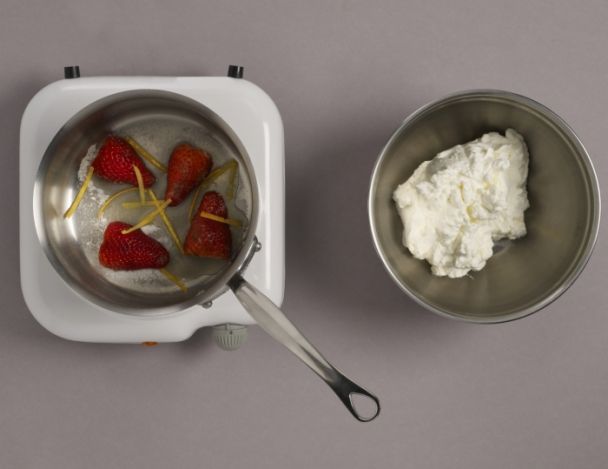 Recette de dessert : Fraises au sucre par le chef Samuel Desjobert